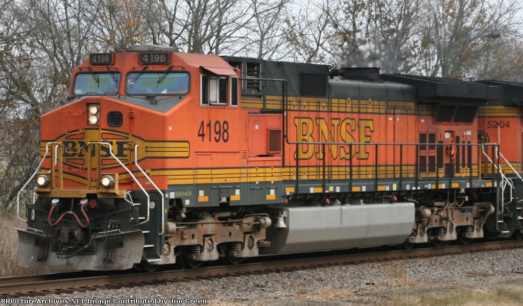 BNSF 4198